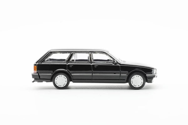 1/64 DCT 109 Peugeot 505 SW Black LHD – Network Shuttle Diecast Model